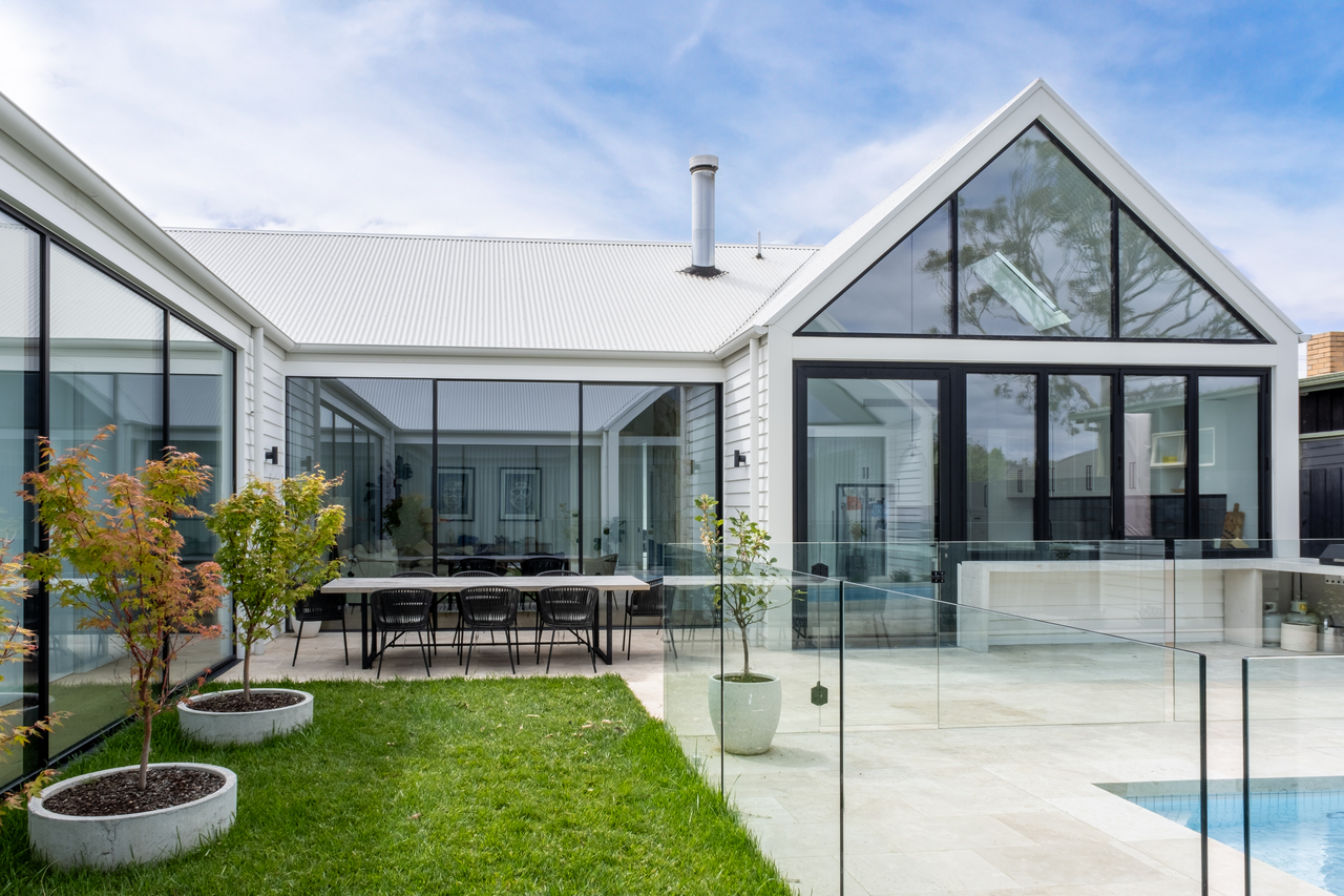 About | Ecoview | Architectural Aluminium Windows